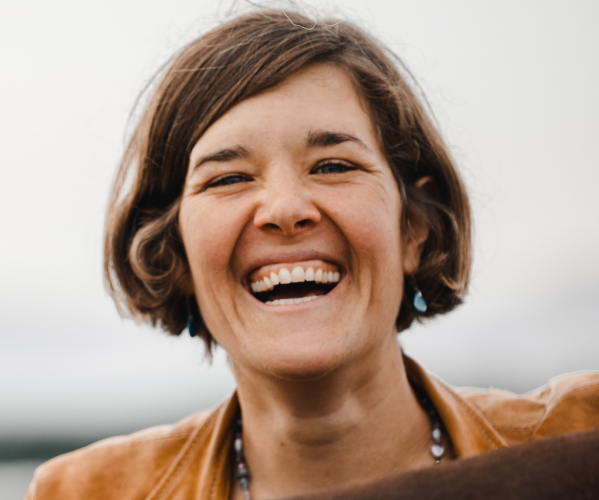 Über mich - Thaiyogamassage und Persönlichkeitscoaching mit Pferd